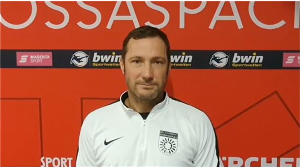 SG-Trainer Markus Lang vor dem Duisburg-Spiel